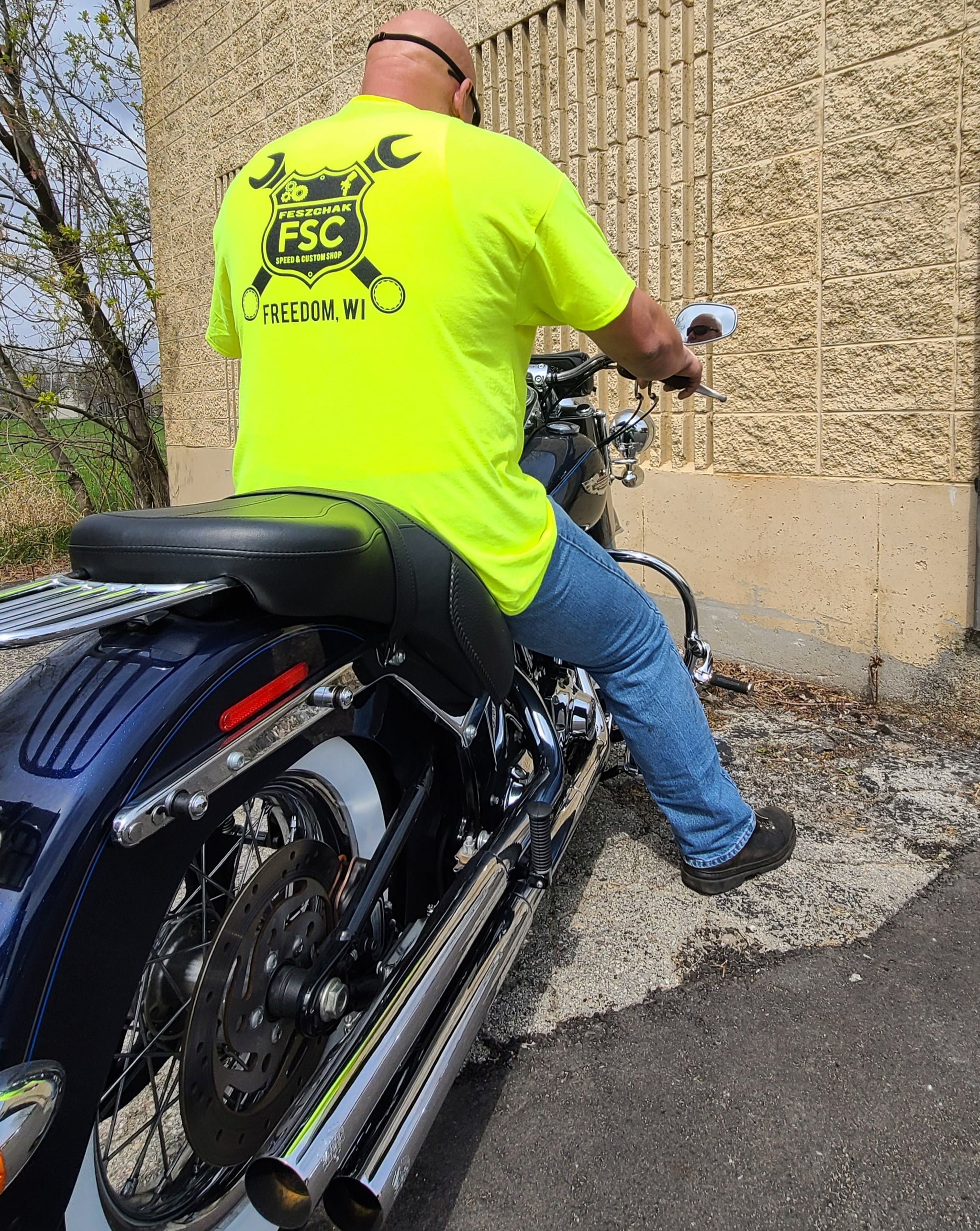 FSC OG Freedom Shop Shirt (Safety Green Hi-Vis) – FSC Trucking